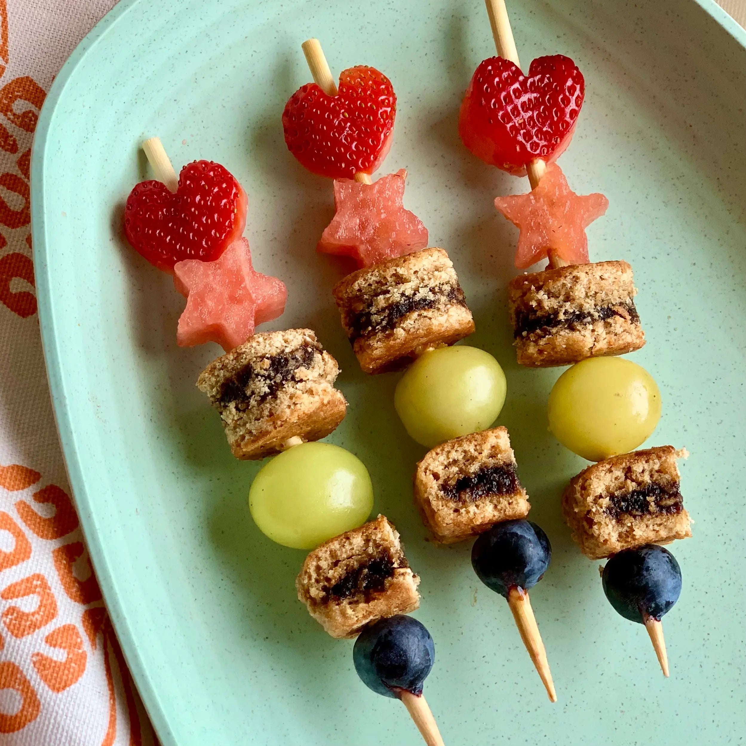 Fruit & Fig Bar Skewers – Nature's Bakery